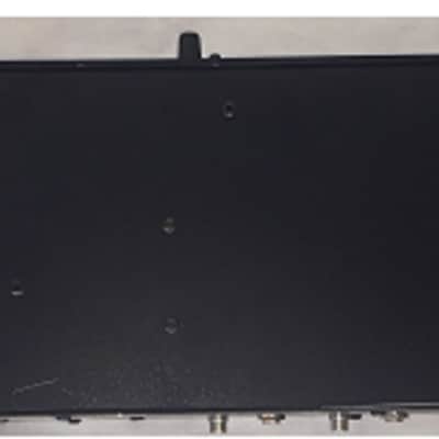 Stereo 15 Band Equalizer with a Low Pass Filter R-830 C | Reverb