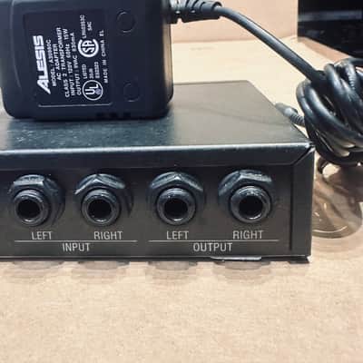 Alesis NanoVerb 18-Bit Digital Effects Processor w/ Power | Reverb