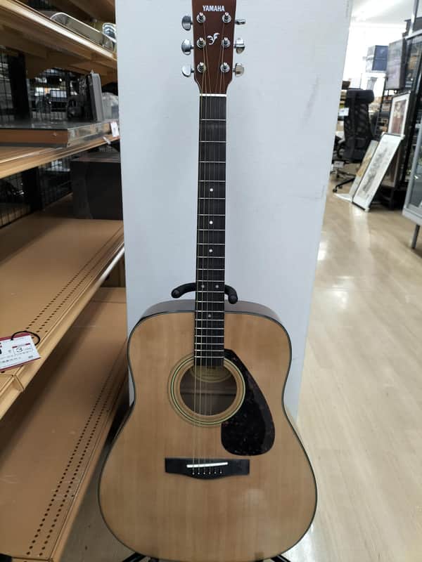 YAMAHA F600 Acoustic Guitar - High Quality Sound | Reverb