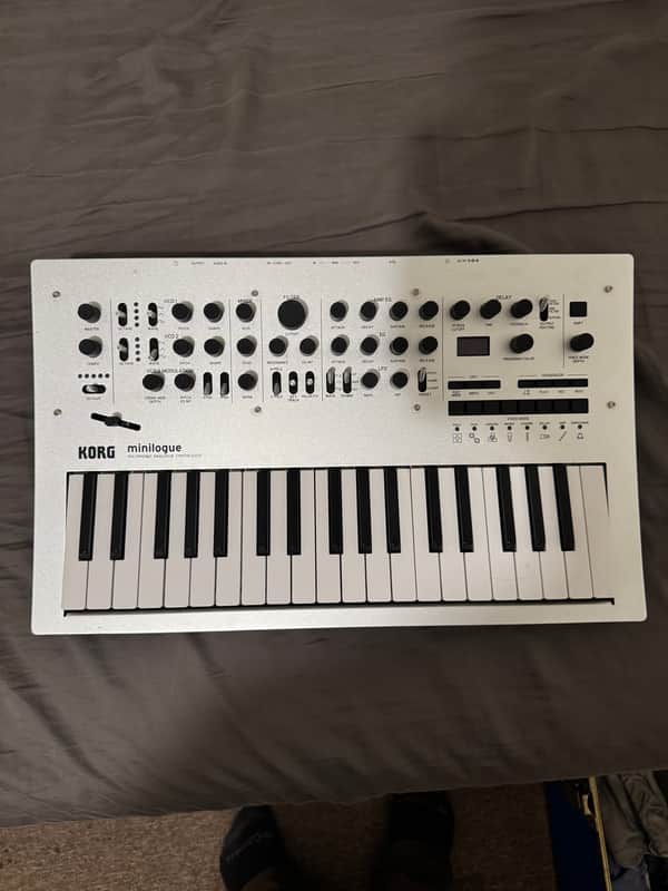 Korg Minilogue 4-Voice Polyphonic Analog Synthesizer 2016 - | Reverb