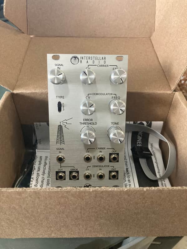 Schlappi Engineering Interstellar Radio - Silver | Reverb