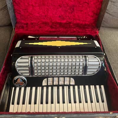Verini Bros. Compact Accordion * Excellent | Reverb