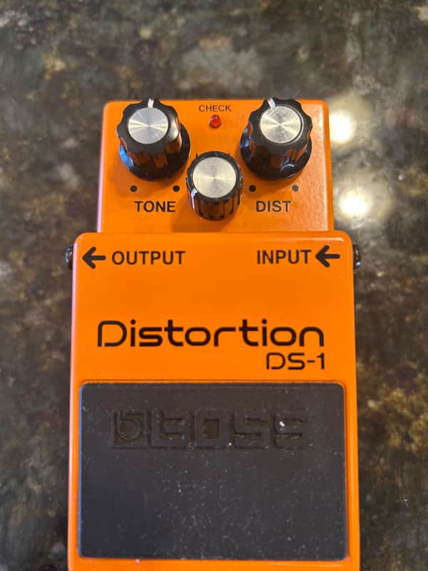 Boss DS-1 Distortion (Silver Label) 1994 - Present - Orange | Reverb