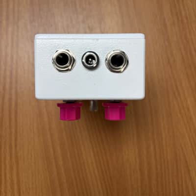 Black Rabbit Passive Restraints Fuzz - Boutique - Hand made | Reverb
