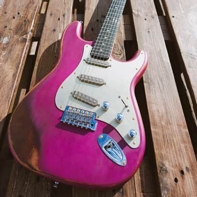 AVALAIBLE - The Purple Princess - Heavy Relic Aztec Strat | Reverb UK