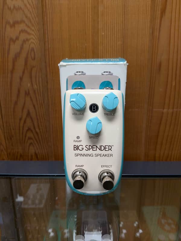 Danelectro Big Spender Rotary Speaker Simulator w/Box | Reverb Canada