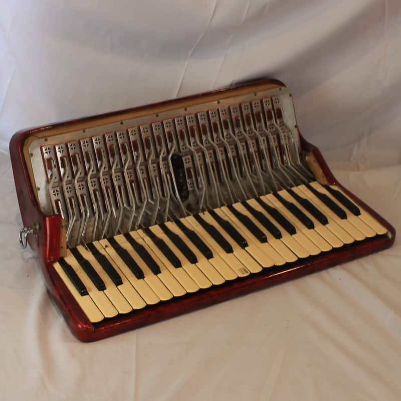 La Tosca Accordion Part - Red Treble Section (17" x 7.25" x | Reverb