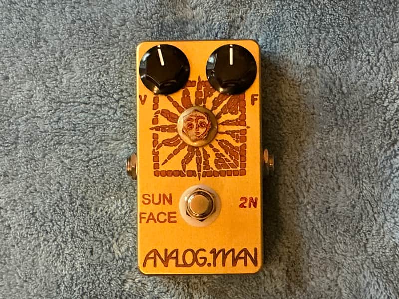 Analogman Sun Face Unmarked 2N Germanium Fuzz with Sun Dial | Reverb