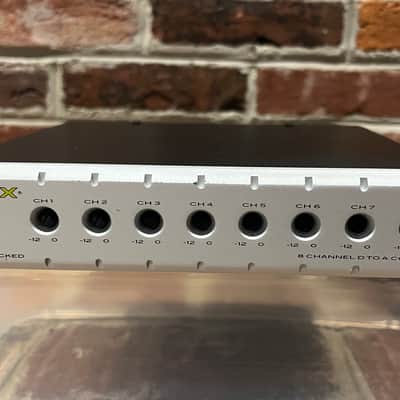 Aphex 141B – Eight-Channel ADAT to Analog (D to A) Converter | Reverb