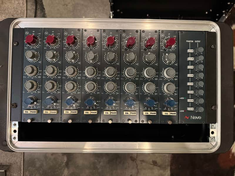 AMS Neve 8 Channel rack with 8 x 1073 (2000s - Blue) and Road | Reverb