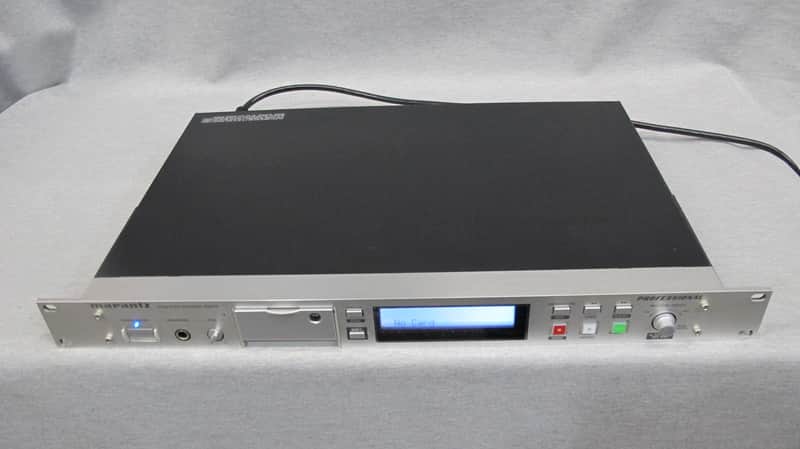 Marantz PMD570 Professional 2 Channel Solid State Audio | Reverb