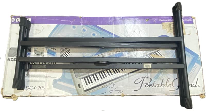 Yamaha DGX-200 76 Key Electronic Keyboard W/ Yamaha FC4 Foot | Reverb
