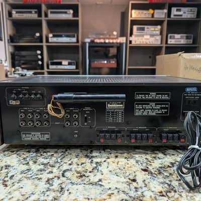 Lafayette LR-5555 AM/FM Stereo Receiver (1976-77) - Silver - | Reverb