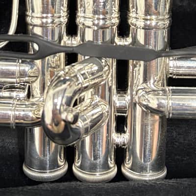 Bach Stradivarius Trumpet Model 37G, Silver Finish, Gold | Reverb