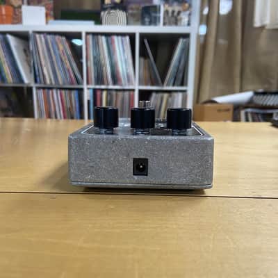 Electro-Harmonix Octave Multiplexer Analog Sub-Octave | Reverb