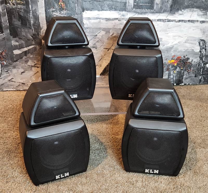 KLH KLH Model 25 compact two-tier, black bookshelf speakers | Reverb