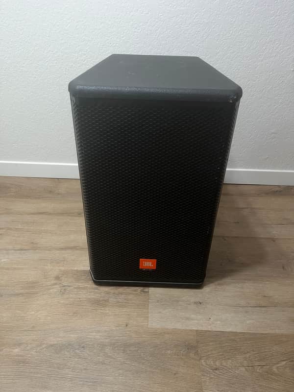 JBL MRX 500 | Reverb