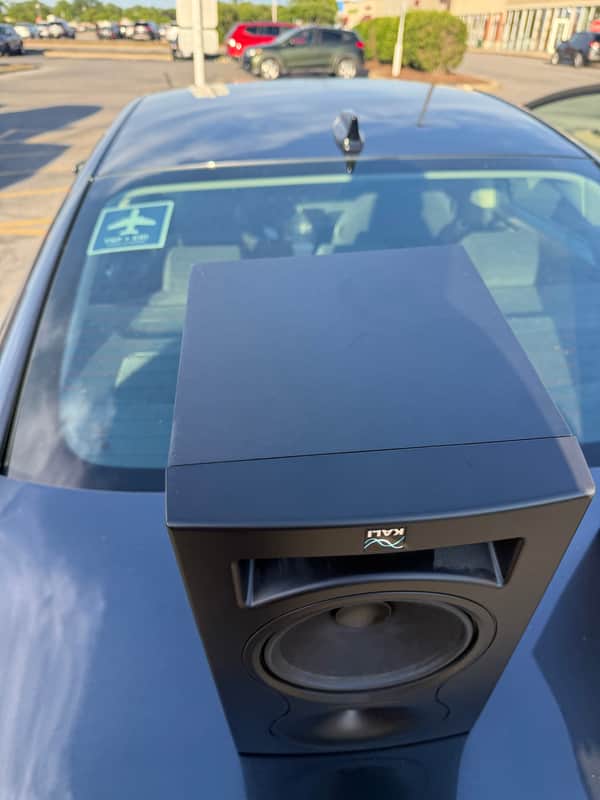 Kali Audio LP-6 V2 Active Studio Monitor 2021 - Present - | Reverb