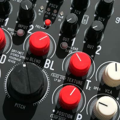 Blue Lantern Desktop Grains loaded with Parasites | Reverb Romania