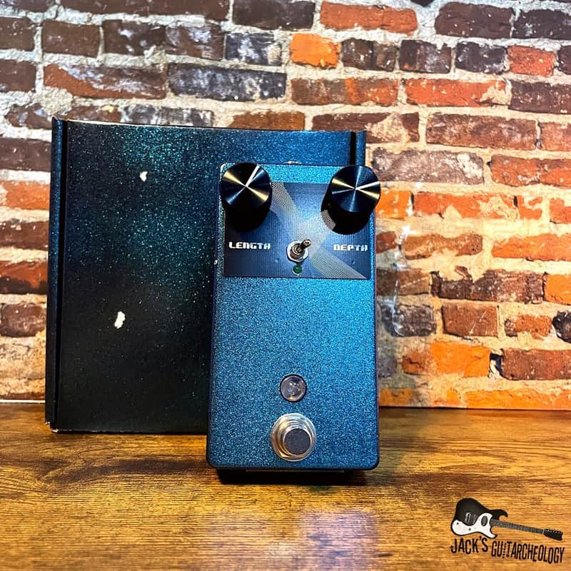 Chimera Mechanical Jet Lag - Lo-Fi Generator *NEW* | Reverb Canada