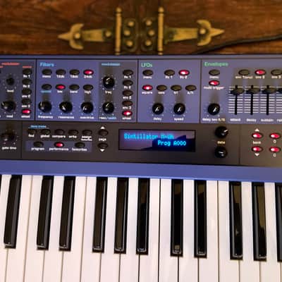 Novation Nova IIX - 24-Voice w/Custom Case | Reverb