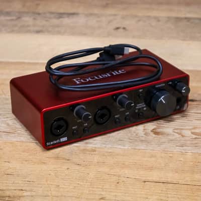 Focusrite Scarlett 2i2 (3rd Gen) USB Audio Interface Studio | Reverb