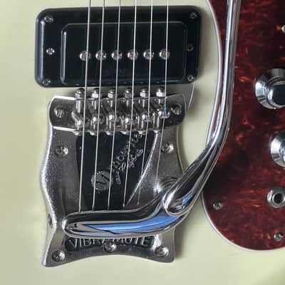 Mosrite Ventures model '65 Reissue 2000's - a dead on perfect | Reverb