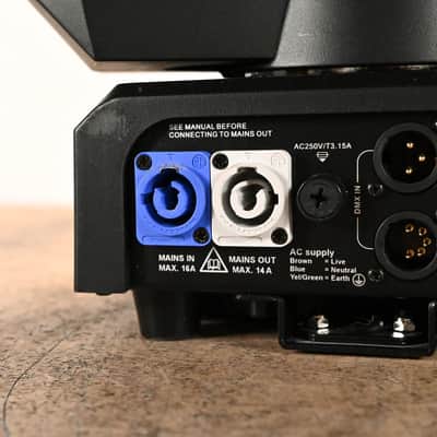 Martin Lighting Rush MH 6 Wash RGBW LED Moving Head | Reverb Canada