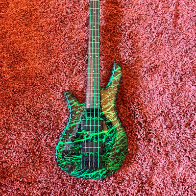 Used ZON SONUS STANDARD LEFTY ALIEN BLOOD Bass Guitars Custom | Reverb