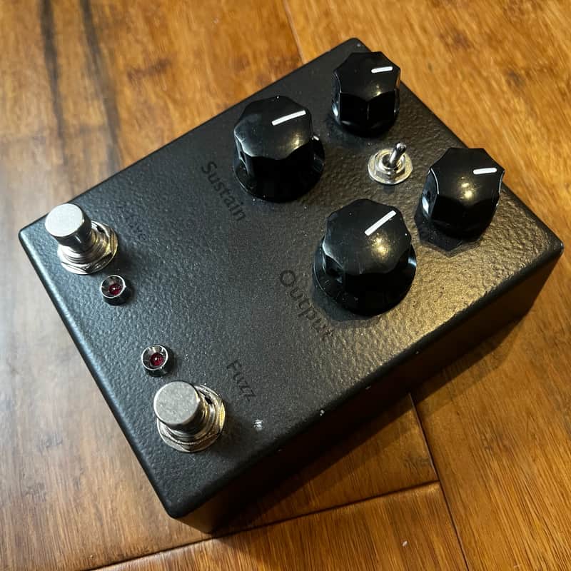 Cunningham Amps Octave Fuzz - blackout edition | Reverb