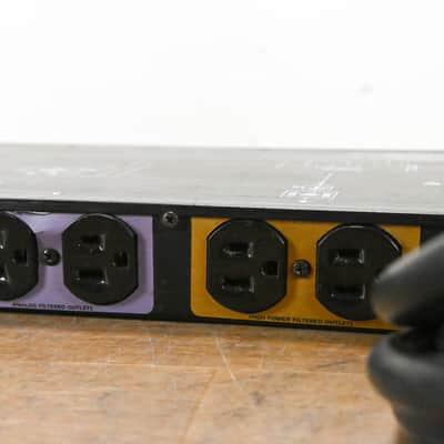 Monster Power PRO 2500 PowerCenter 10-Outlet Power | Reverb