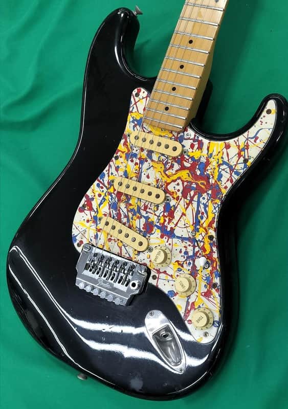 FENDER JAPAN ST-557 Electric Guitar - Rare Model | Reverb