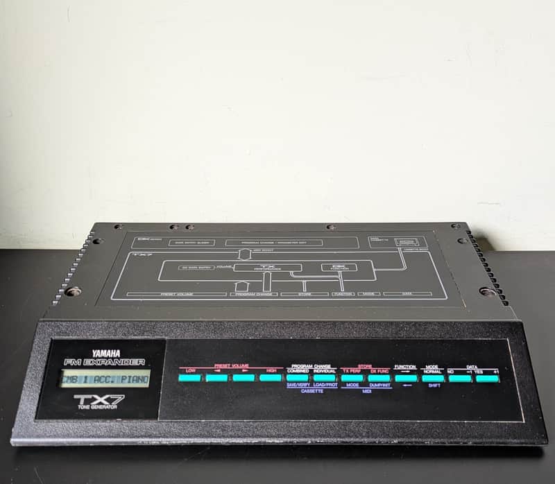 Yamaha TX7 FM Expander Tone Generator Desktop Synth Module | Reverb UK