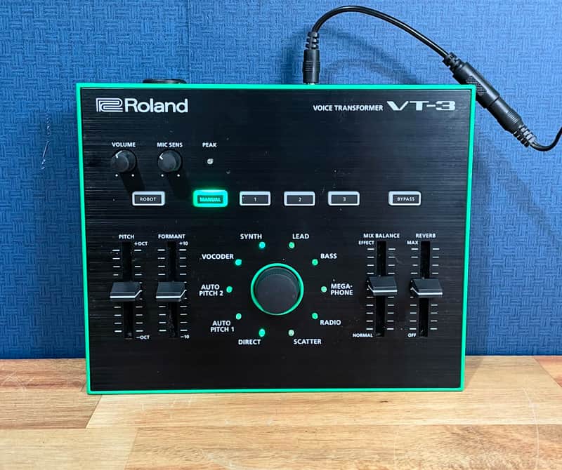 [Mint] Roland AIRA VT-3 Voice Transformer - Black | Reverb