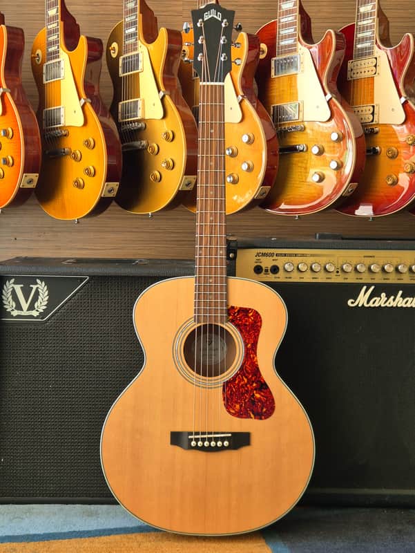Guild Jumbo Junior Mahogany 2026 - Natural | Reverb Canada