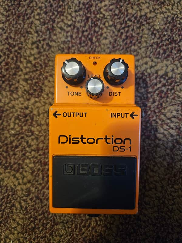 Boss DS-1 Distortion (Silver Label) 1994 - Present - Orange | Reverb