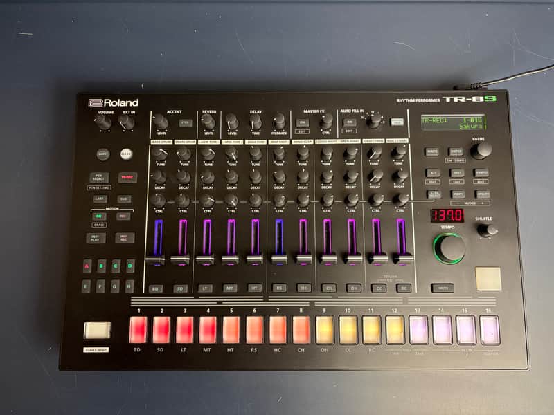 Roland TR-8S AIRA Rhythm Performer with Sample Playback 2018 | Reverb