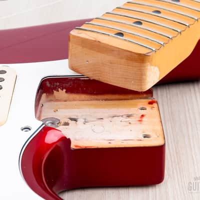 1991 Fender '72 Stratocaster ST72-750SC Candy Apple Red | Reverb