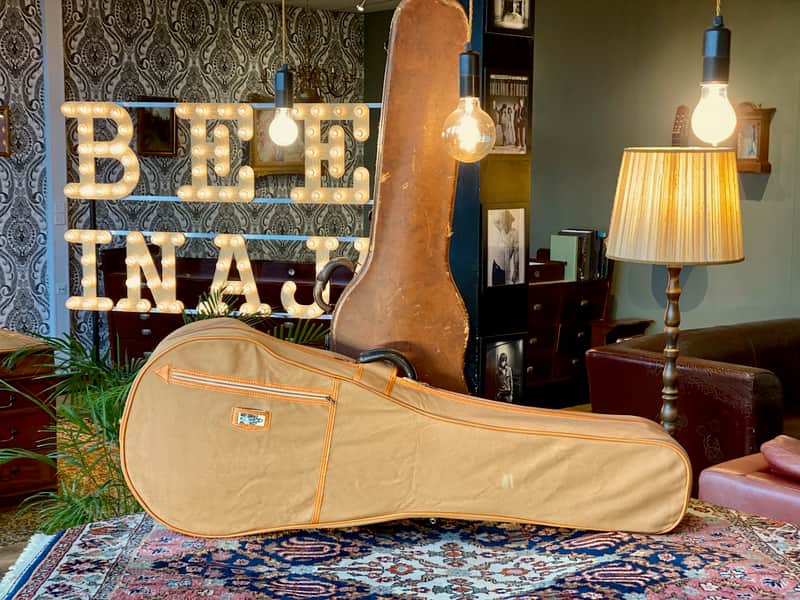 Bees In A Jar 50’s style Dust Cover for Les Paul Case | Reverb Canada