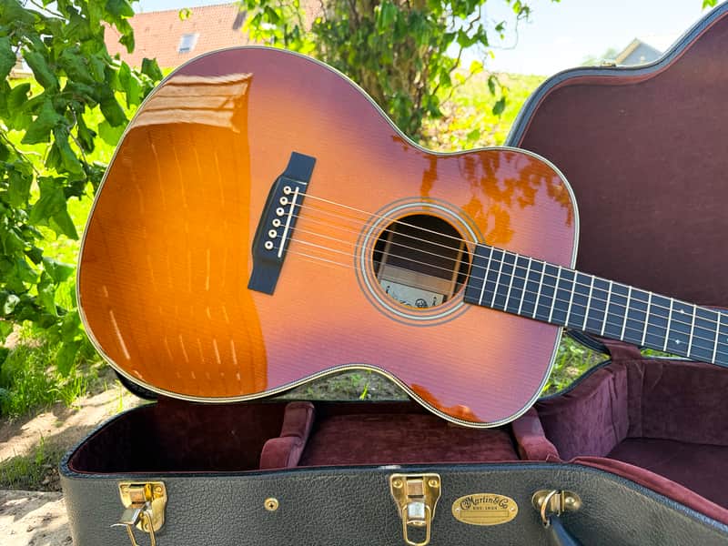 Martin OM-28 Marquis 2006 Amber Burst w. OHSC | Reverb Canada
