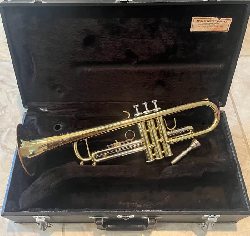 Vintage Jupiter Trumpet with original mouthpiece and case | Reverb