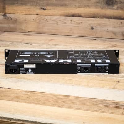 Behringer Ultra-Q PEQ2000 5-Band Parametric Equalizer | Reverb
