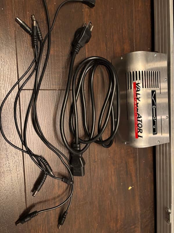 VHT-Fryette Valvulator 1 early-2000s - silver | Reverb