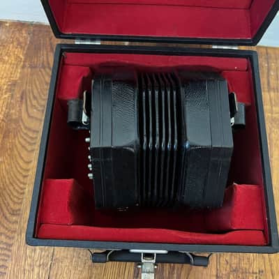 Wheatstone Aeola 60 Button Extended Treble English Concertina | Reverb