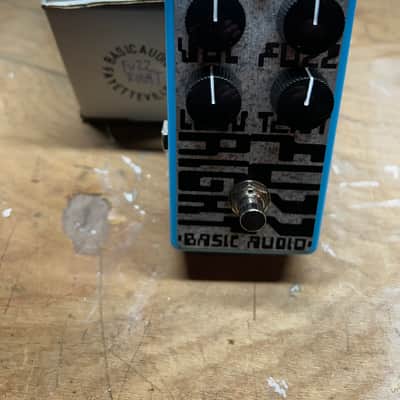 Basic Audio Fuzz Rite 2000’s - Blue | Reverb