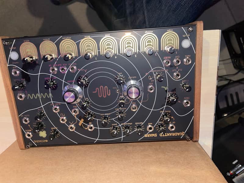 Eowave Quadrantid Swarm Desktop | Reverb