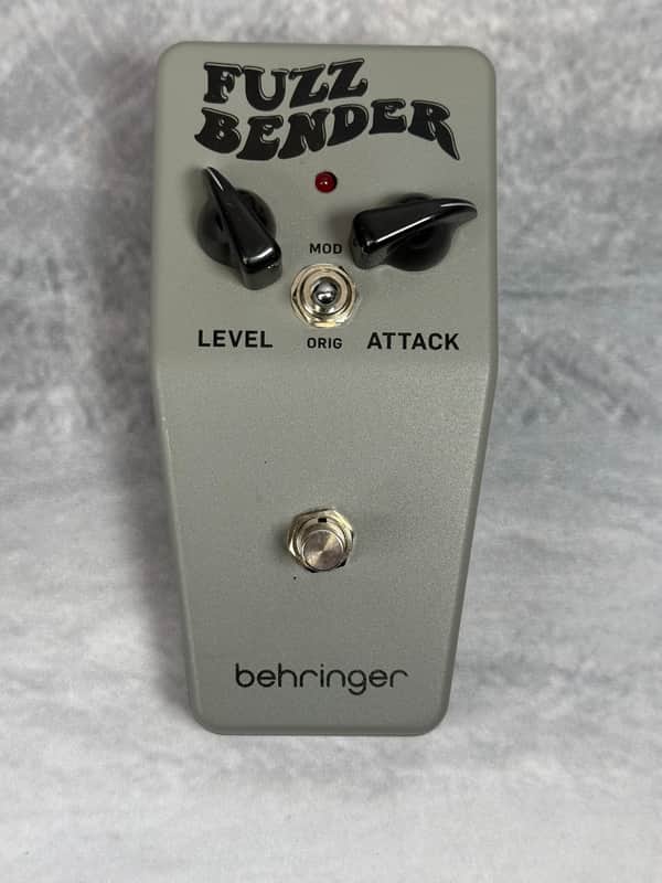 Behringer Fuzz Bender | Reverb
