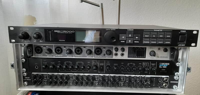Yamaha D5000 Professional Digital Delay | Reverb