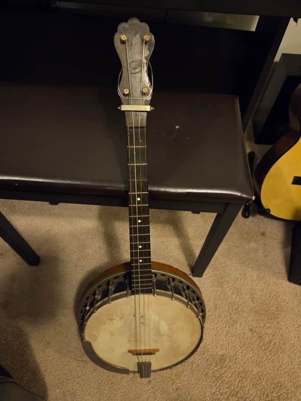 Vintage Vegas Style 4 string Banjo with case Unknown 1920s | Reverb