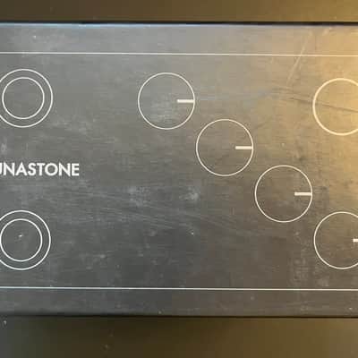 Lunastone Dynamic Delay 2019 - Present - Brown | Reverb